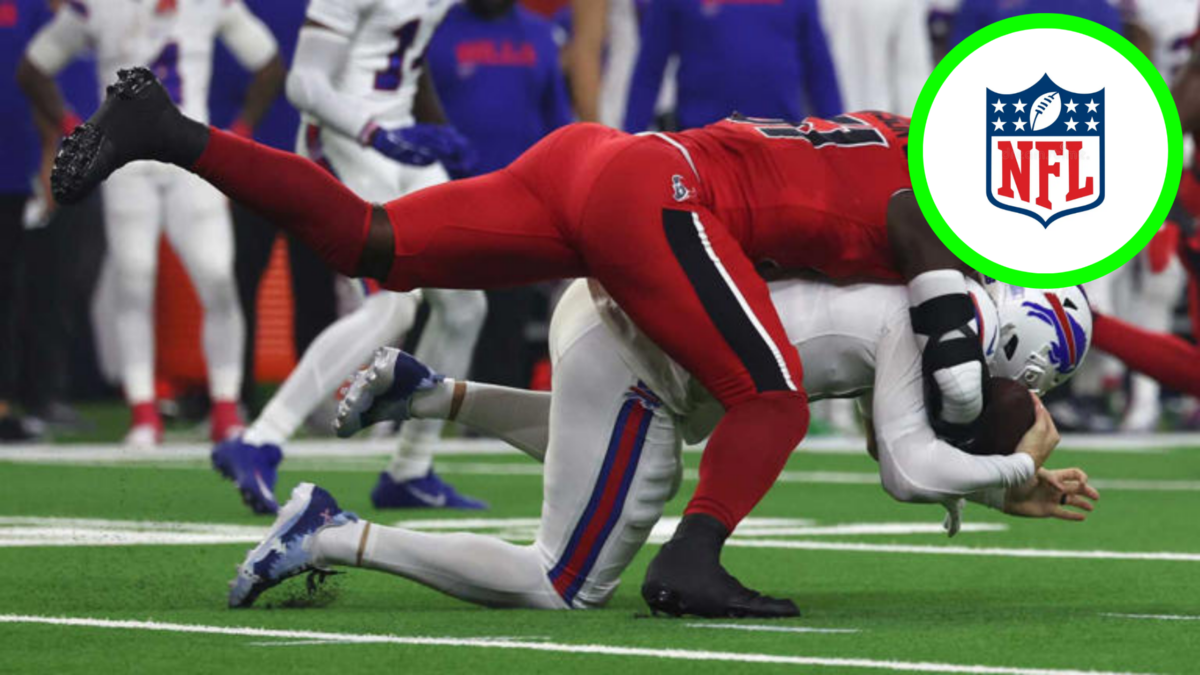 NFL: Josh Allen Reveals His Shoulder Went Numb After Brutal Hit in ...